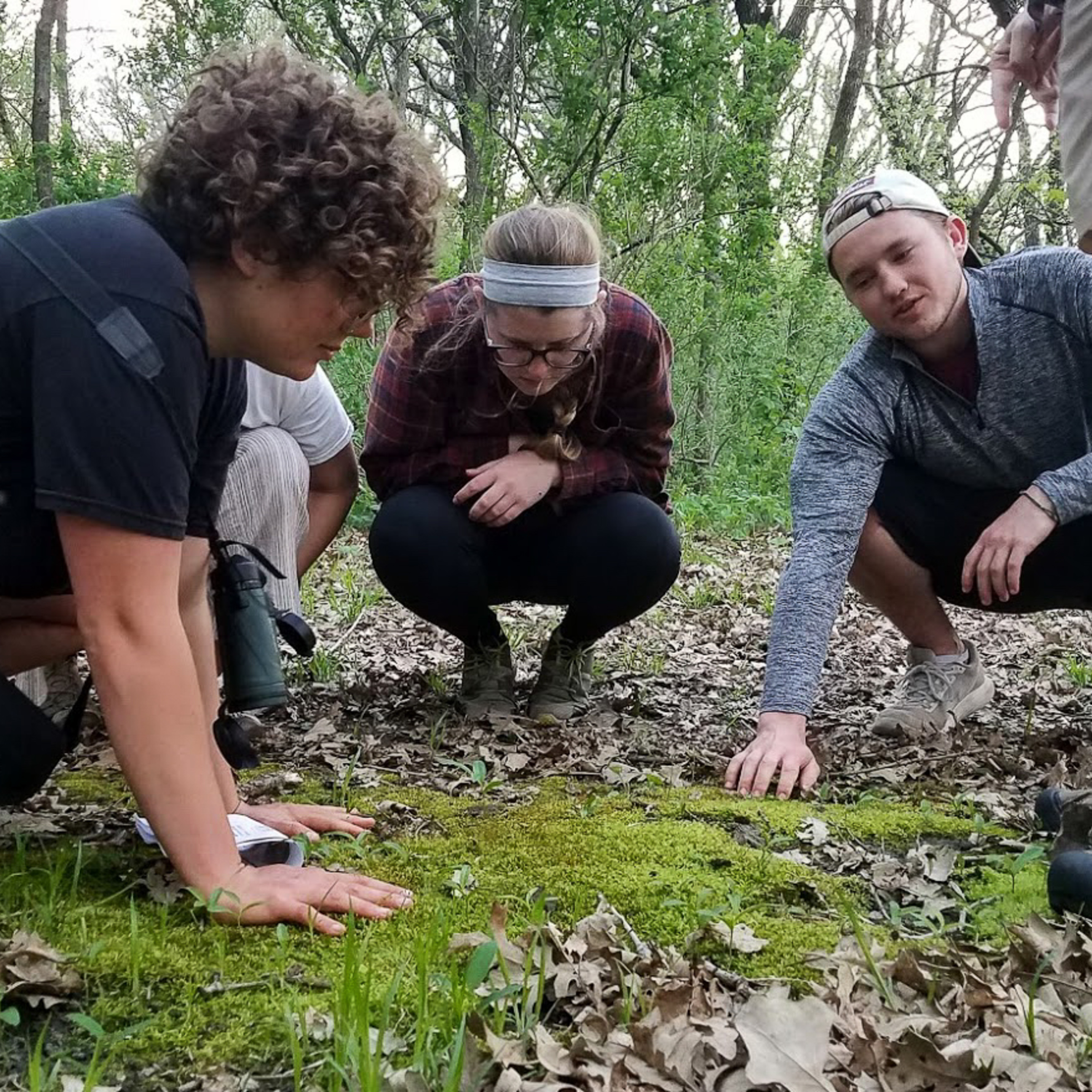 College Students | Iowa Lakeside Laboratory - The University of Iowa